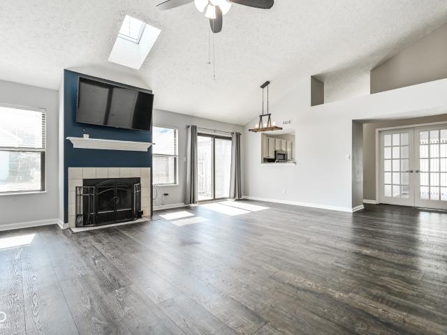 6717 Huntsmen Court