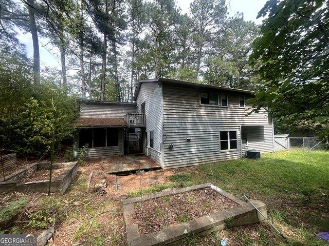 6717 Live Oak Ln, Douglasville, GA 30135