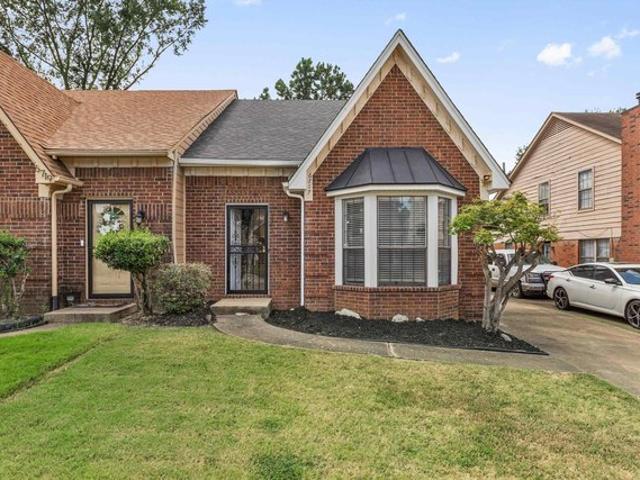 6717 Ross Ridge Dr, Memphis, TN 38141