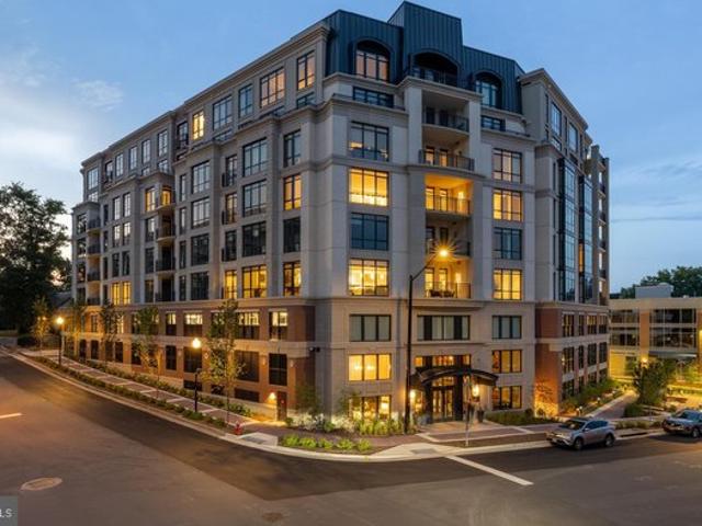 6718 Lowell Ave Unit 802, McLean, VA 22101