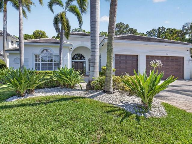 6718 Royal Orchid Cir, Delray Beach, FL 33446