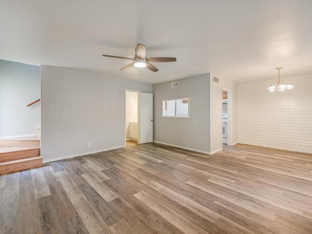 6718 Silvermine Dr # 903