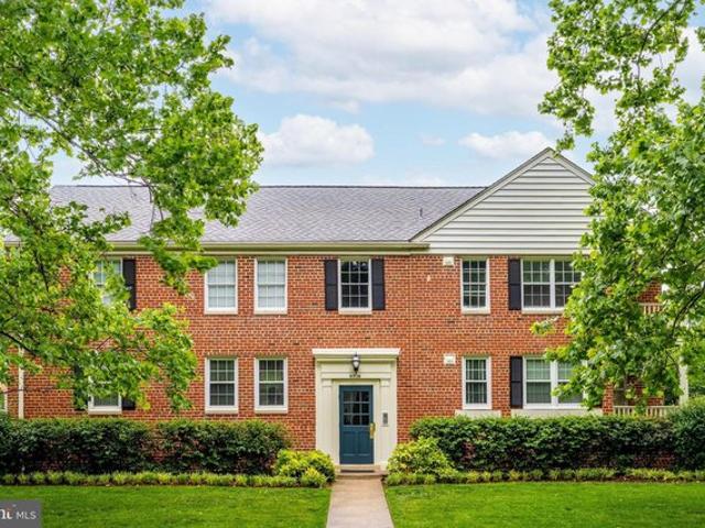 6718 W Wakefield Dr Apt B2, Alexandria, VA 22307