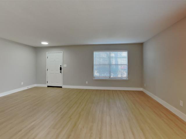 6718 Wild Pecan Trail