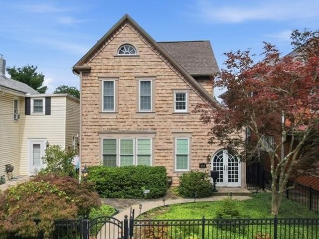 6719 Reynolds St, Pittsburgh, PA 15206