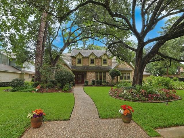 6719 Walton Heath Dr, Houston, TX 77069