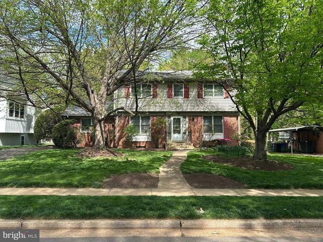 6710 Moly Dr, Falls Church, VA 22046