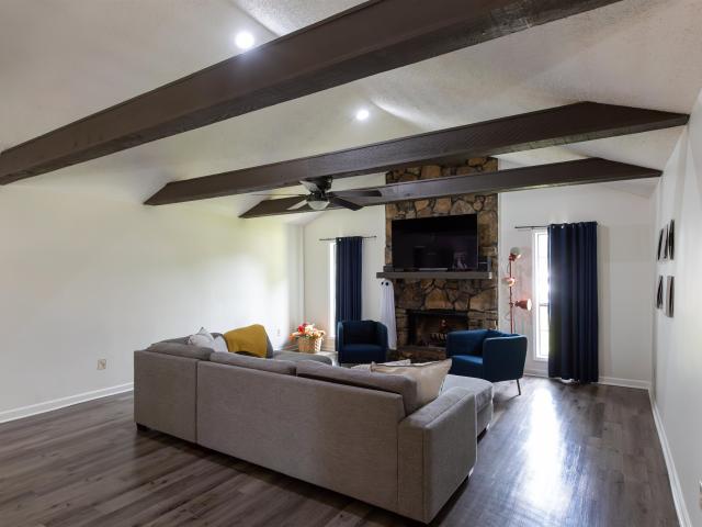 6710 brownbark cv