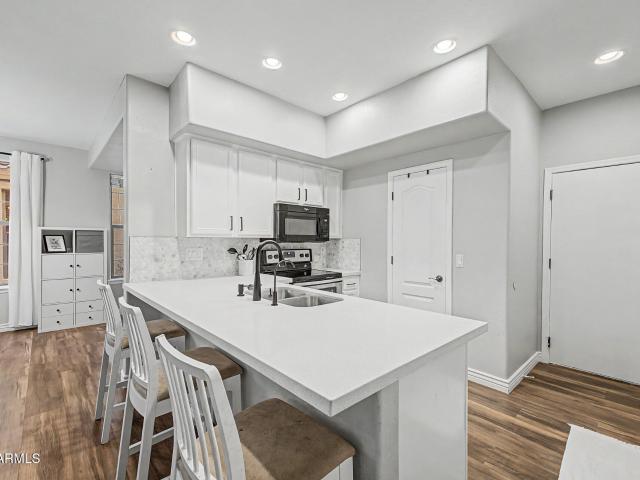 6710 E University Drive # 157