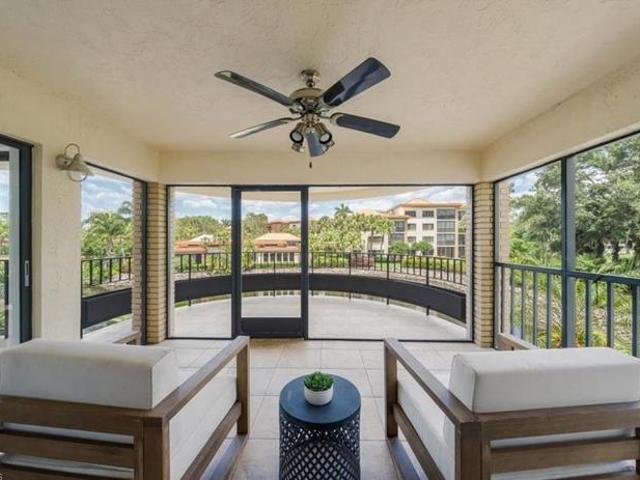 6710 Pelican Bay Blvd #423, Naples, FL 34108