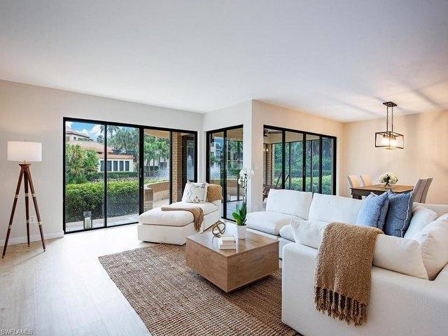 6710 Pelican Bay Blvd Apt 412, Naples, FL 34108