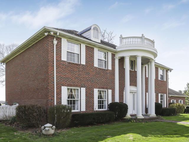 6711 Lancaster New Lexington Road SE
