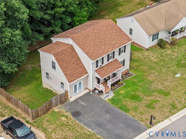 6712 N Hedges Road