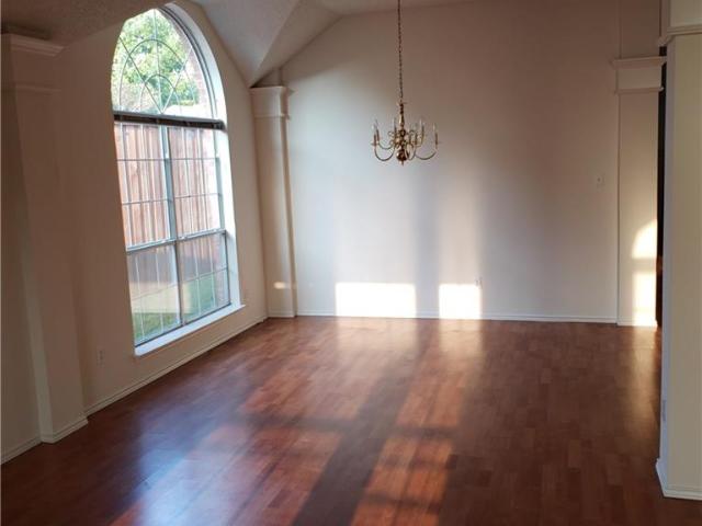 6712 Catalpa Trail
