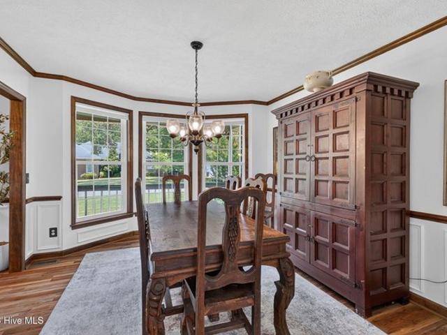 6712 Creek Ridge Rd, Wilmington, NC 28411