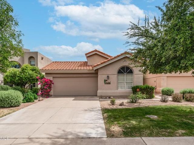 6712 E Saddleback Cir, Mesa, AZ 85215