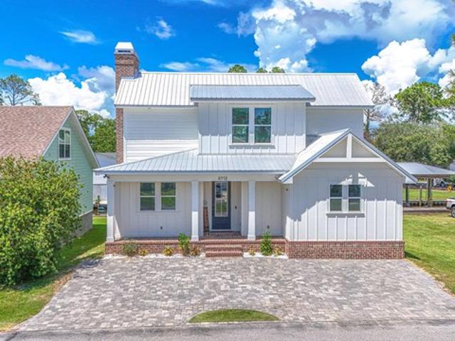 6712 Harbour Blvd, Panama City Beach, FL 32407