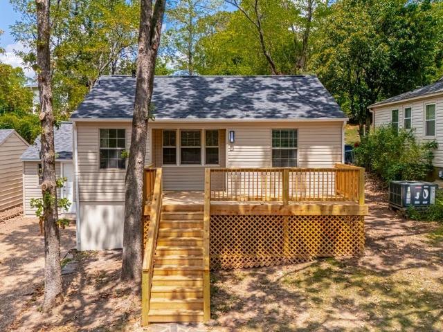 6712 Longwood Road