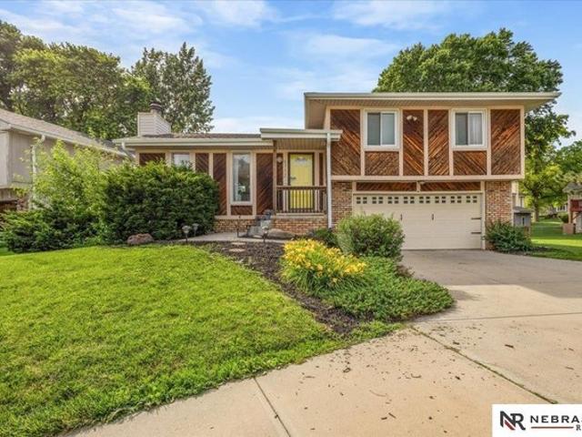 6712 S 73rd Ave, Ralston, NE 68127