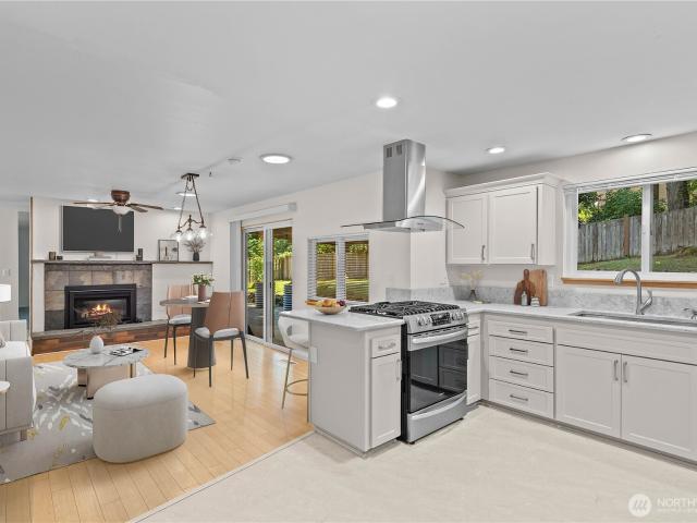 6712 53rd Street W