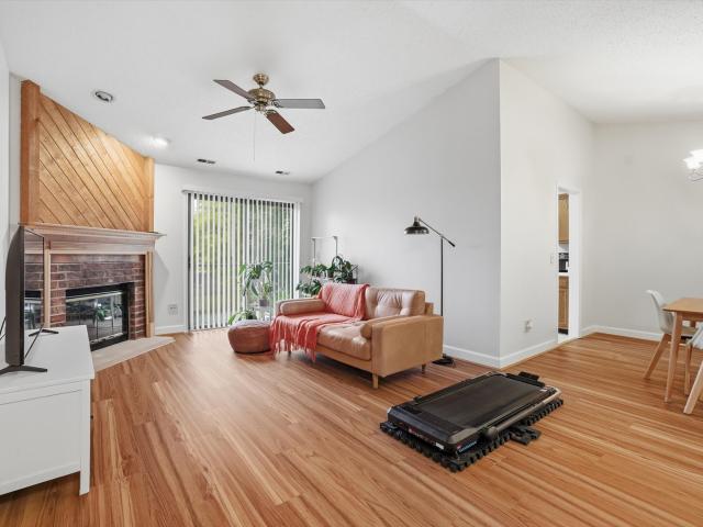 671 Catherine Court # 31C