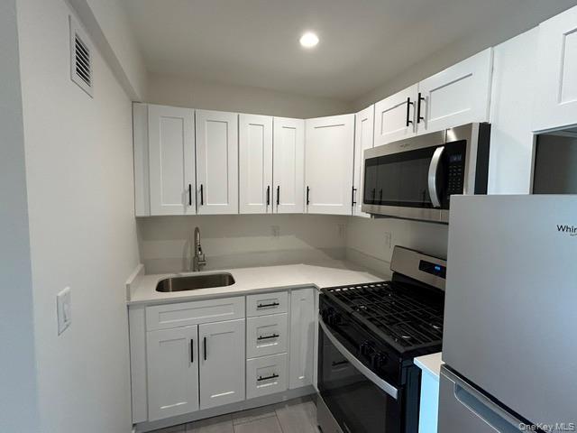 671 Bronx River Road 6G