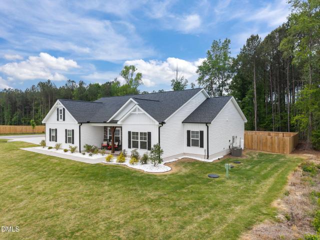 671 Howards Crossing Drive