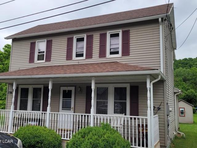 671 Market St, Weston, PA 18256