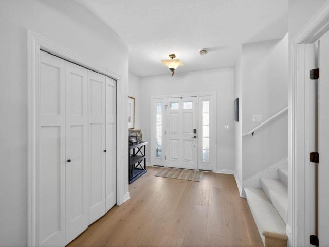 671 Panorama Circle NW