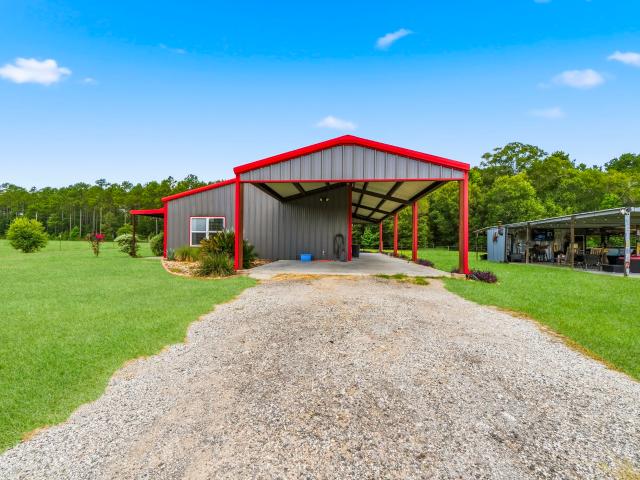 671 Tram Road