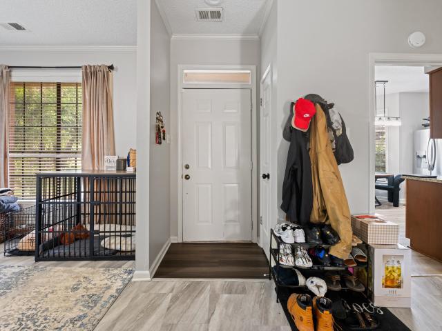 6724 millers pond cir