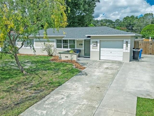 6724 17th Ln N, Saint Petersburg, FL 33702