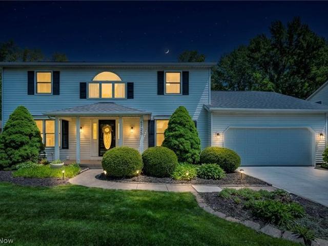 6725 N Palmerston Dr, Mentor, OH 44060
