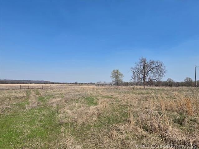 6725 Cypress Rd S, Henryetta, OK 74437
