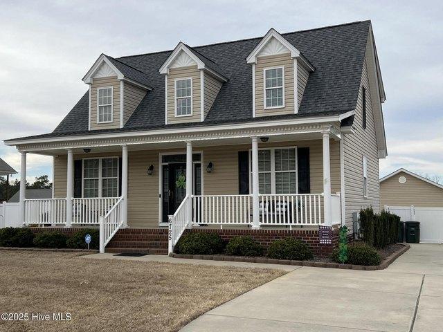 6725 Hemlock Ct, Sims, NC 27880