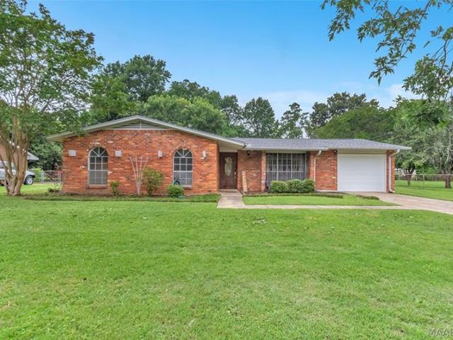 6725 Spring Valley Dr, Elmore, AL 36025