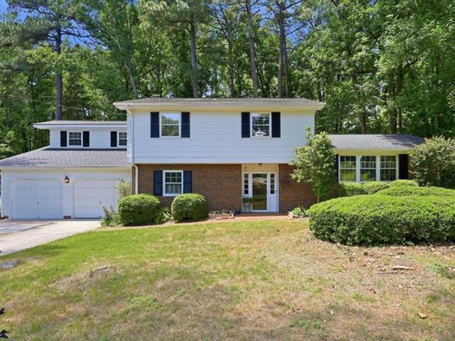 6725 W Lake Anne Dr, Raleigh, NC 27612