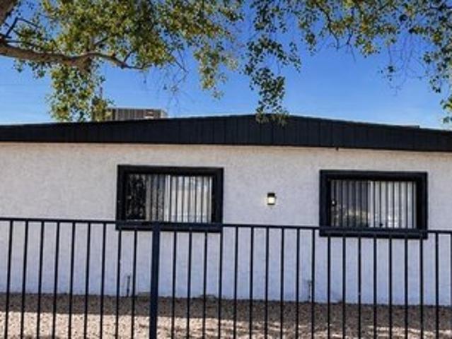 6725 W Palmaire Ave, Glendale, AZ 85303