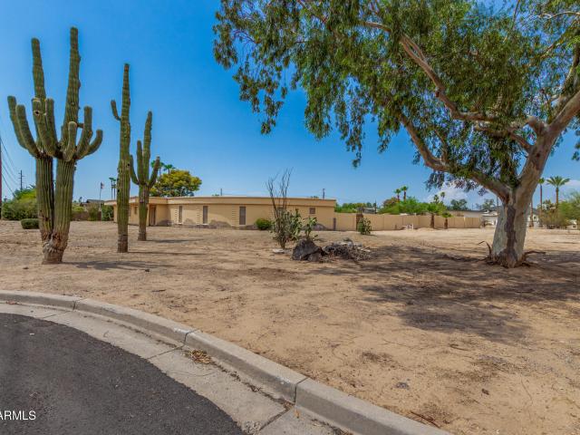 6726 E Shea Blvd, Scottsdale, AZ 85254 | MLS #6904 | Compass