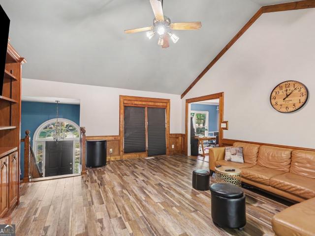 6726 Pin Oak Drive