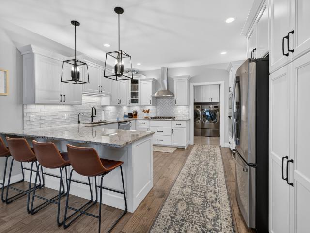 6727 Bellflower Pointe Drive