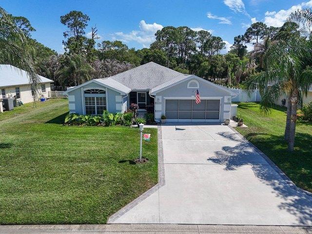 6727 Dickinson Ter, Port Saint Lucie, FL 34952