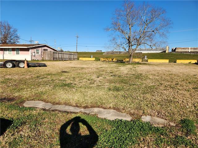 6727 Pauline Dr, New Orleans, LA 70126 | MLS #2539