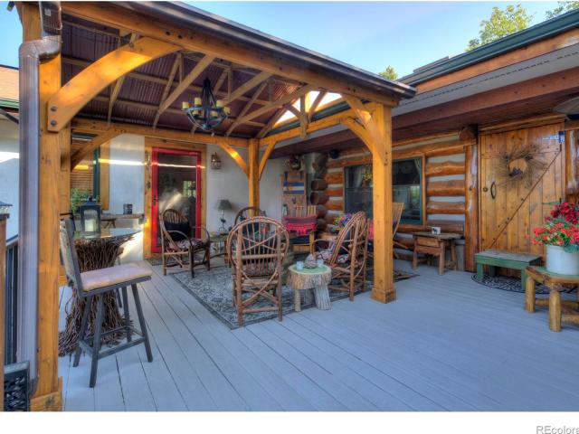 6727 Storm Mountain Drive