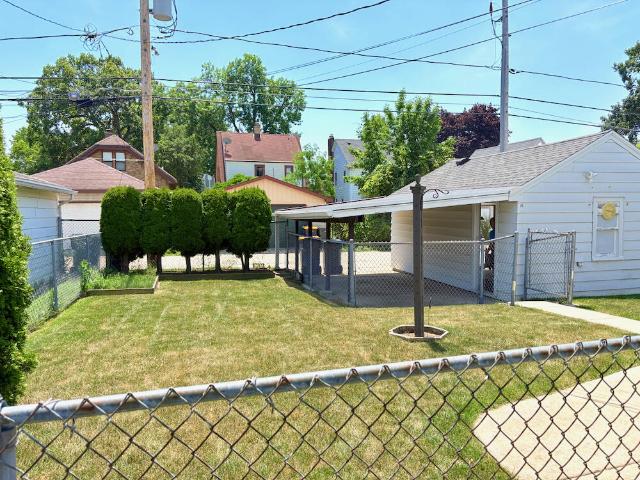 6727 W Lincoln Ave