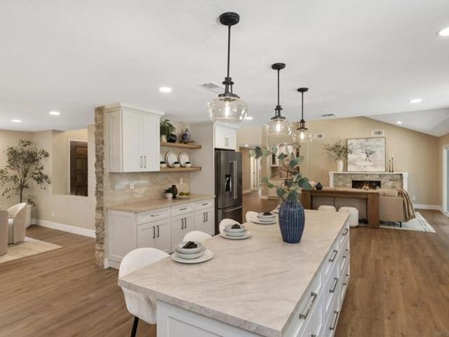 6728 Del Cerro Blvd, San Diego, CA 92120