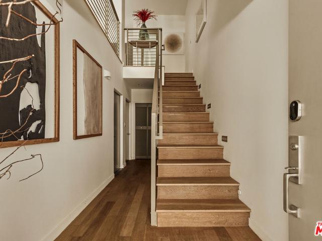 6728 W Hepburn Way, Los Angeles, CA 90038 | MLS #26827