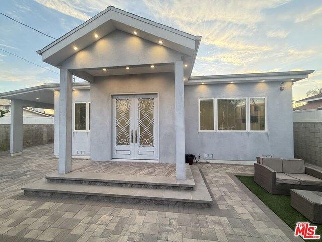 6729 Radford Ave, North Hollywood, CA 91606