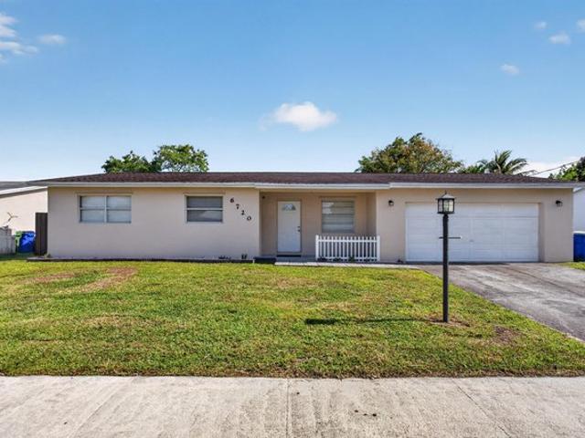 6720 NW 20th St, Margate, FL 33063