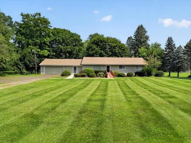 6720 Horton Rd, Jackson, MI 49201